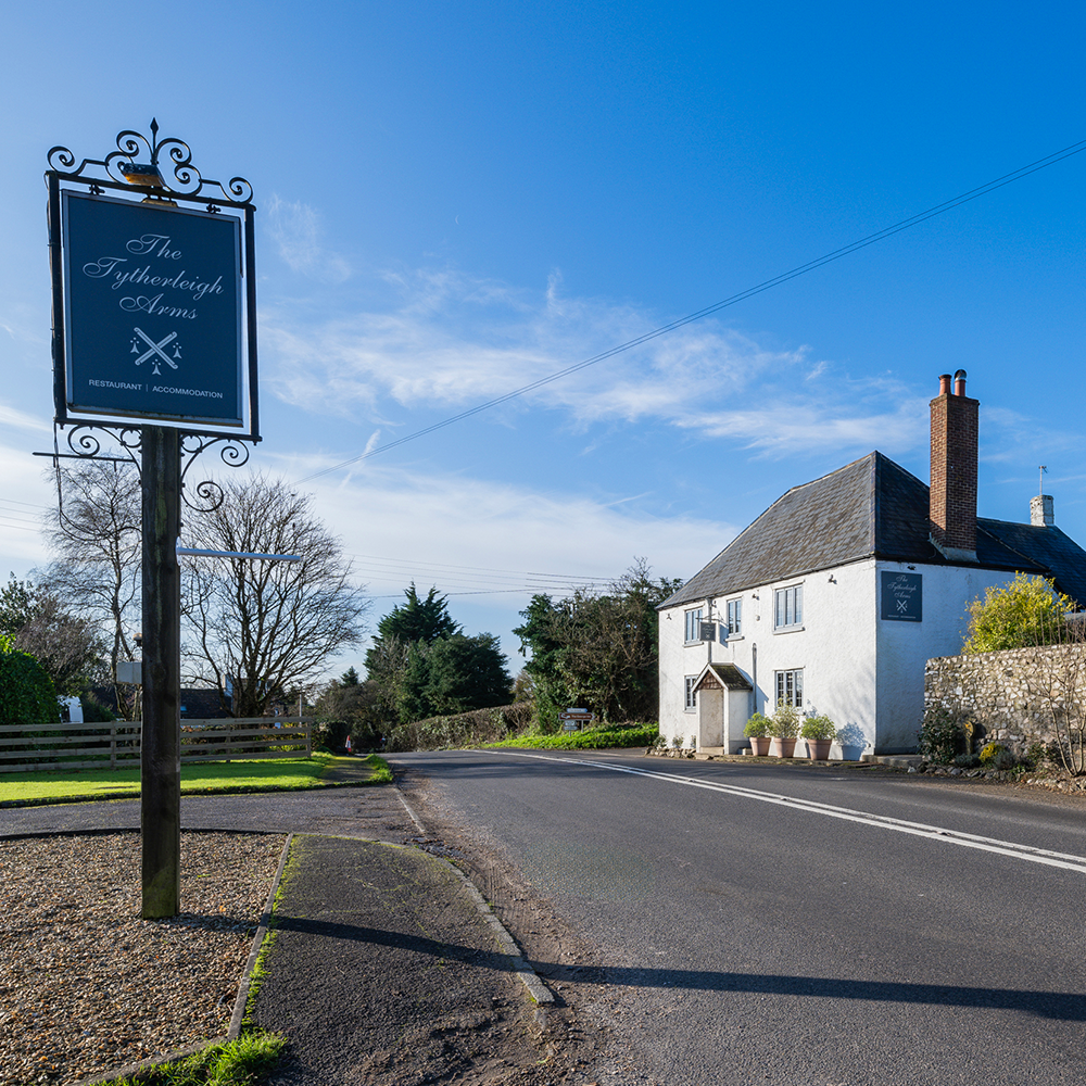 Contact - The Tytherleigh Arms